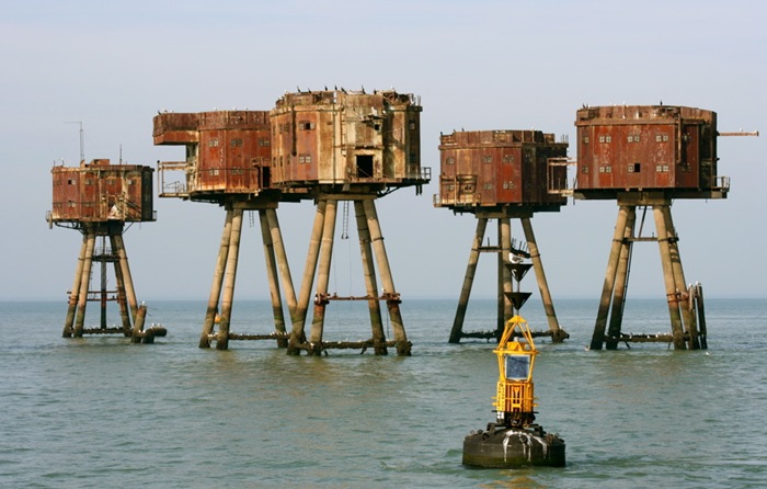 Maunsell Forts of the World War 2 | Amusing Planet